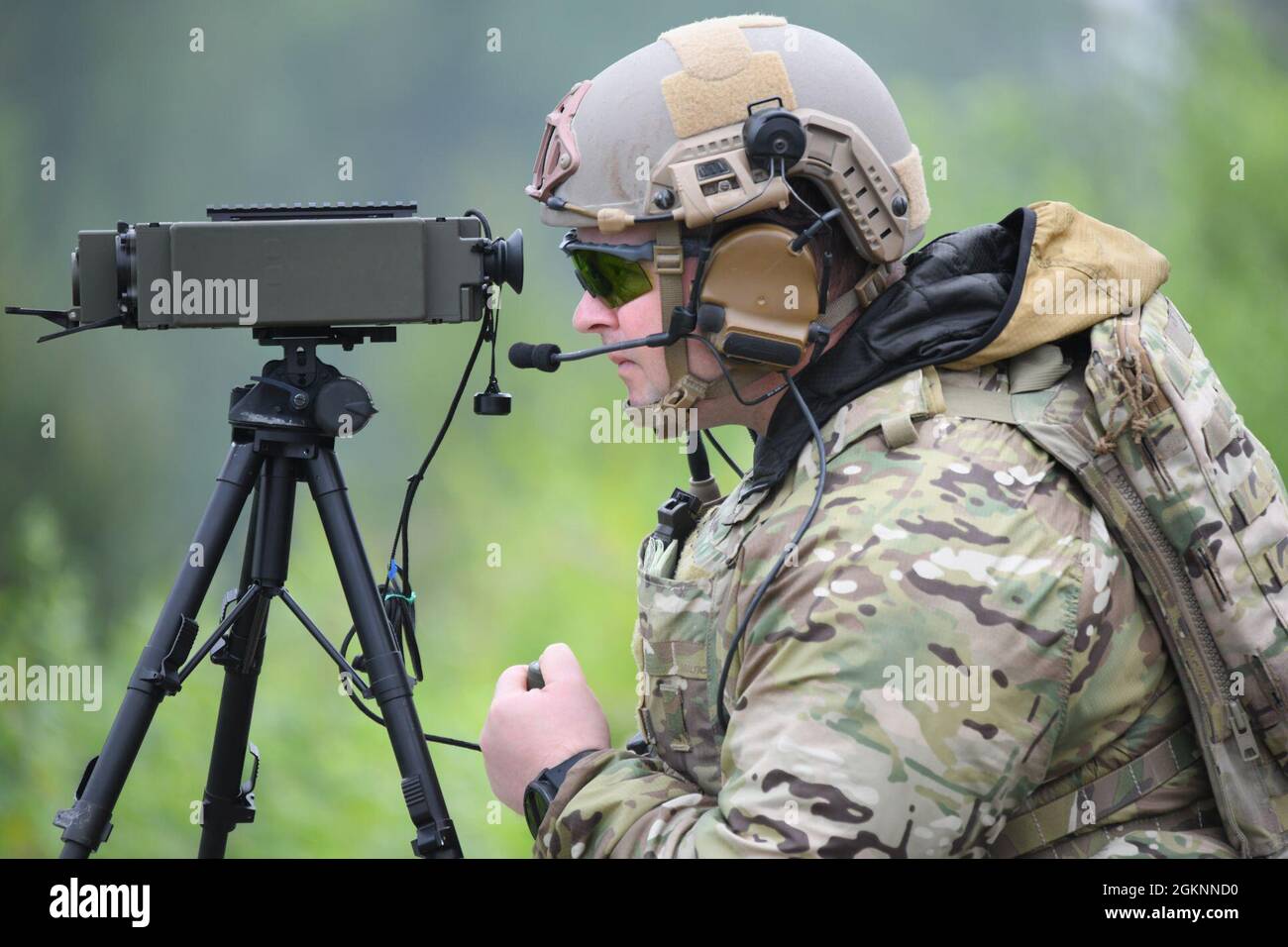 Laser target designator -Fotos und -Bildmaterial in hoher Auflösung – Alamy