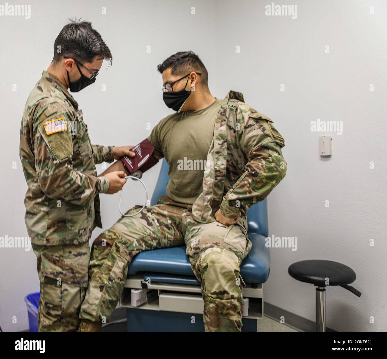 Der Kampfmediziner gilt als Rückgrat der Armeemedizin. Soldaten, die ...