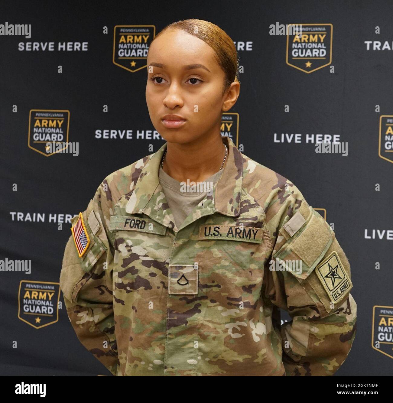 Pfc. Tianna Ford, Charlie Company, 1. Bataillon, 111. Infanterie ...