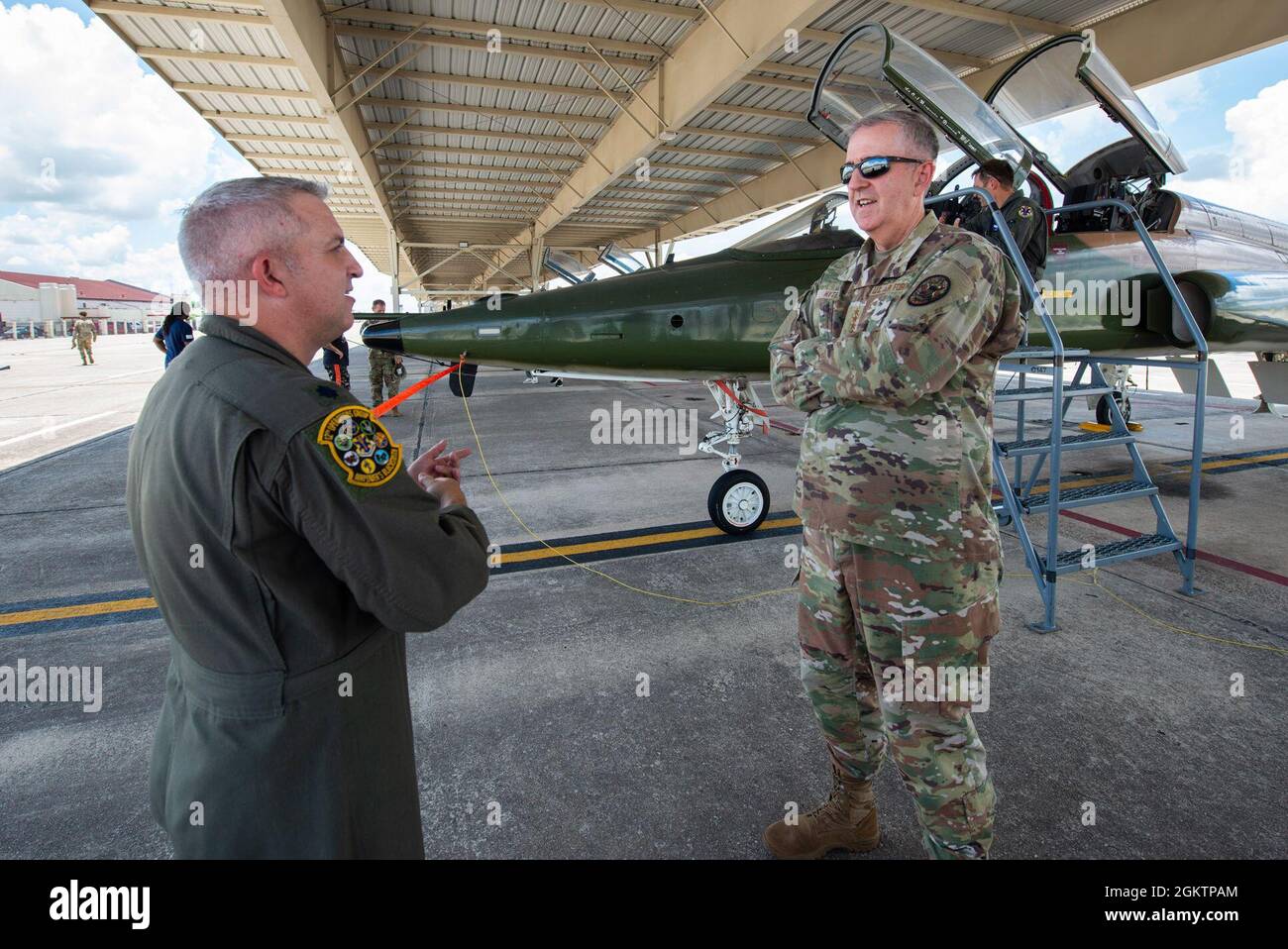 Lt gen john johnson commander -Fotos und -Bildmaterial in hoher ...