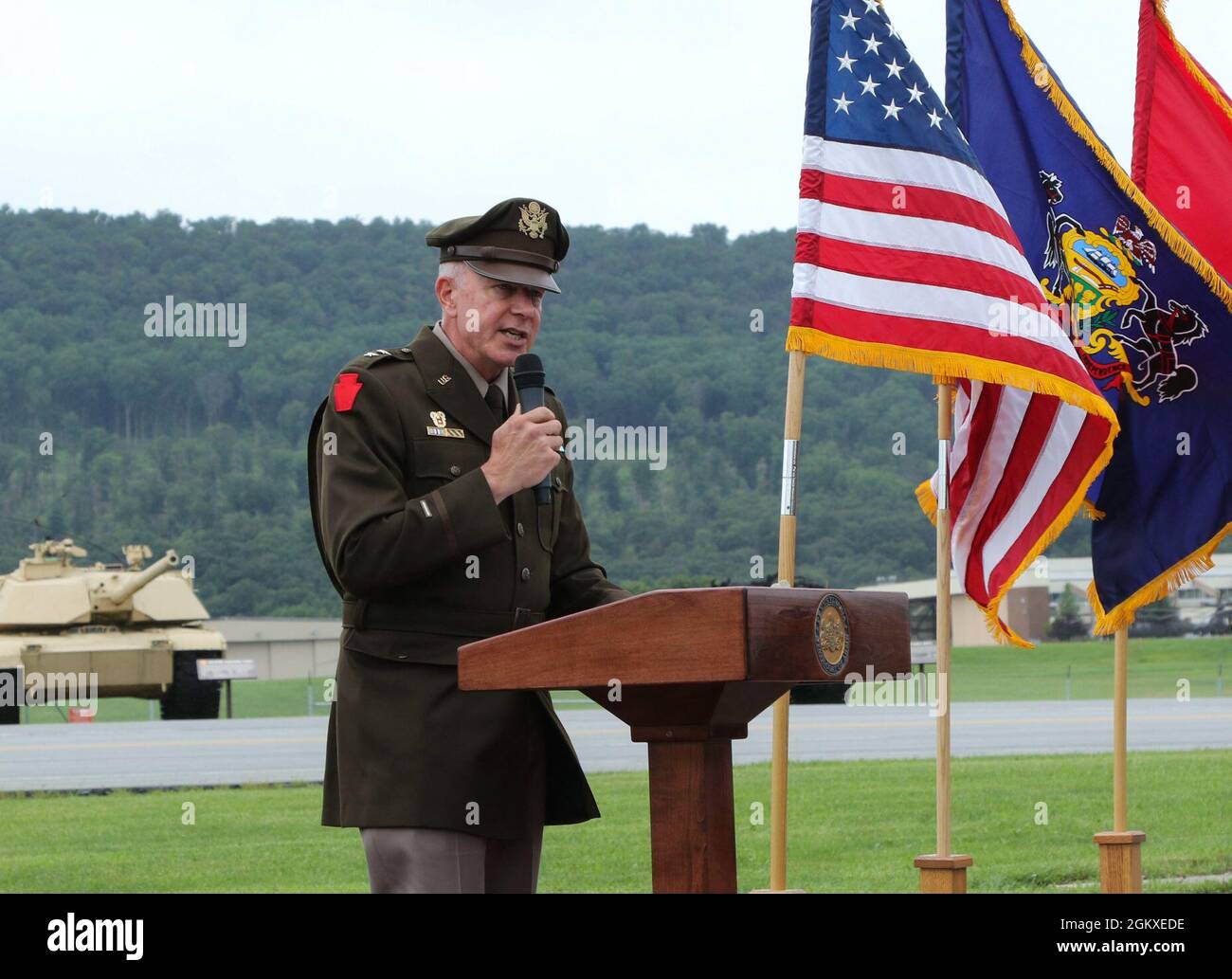 Generalmajor Mark Schindler, Pennsylvania Adjutant General, spricht am ...