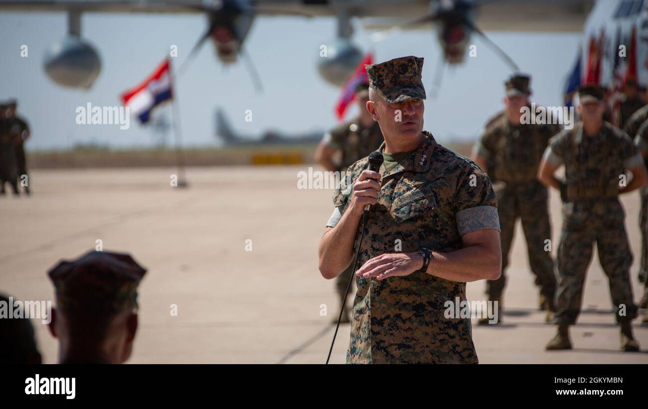 U.S. Marine Corps LT. General Karsten S. Heckl, Kommandeur der 1 ...