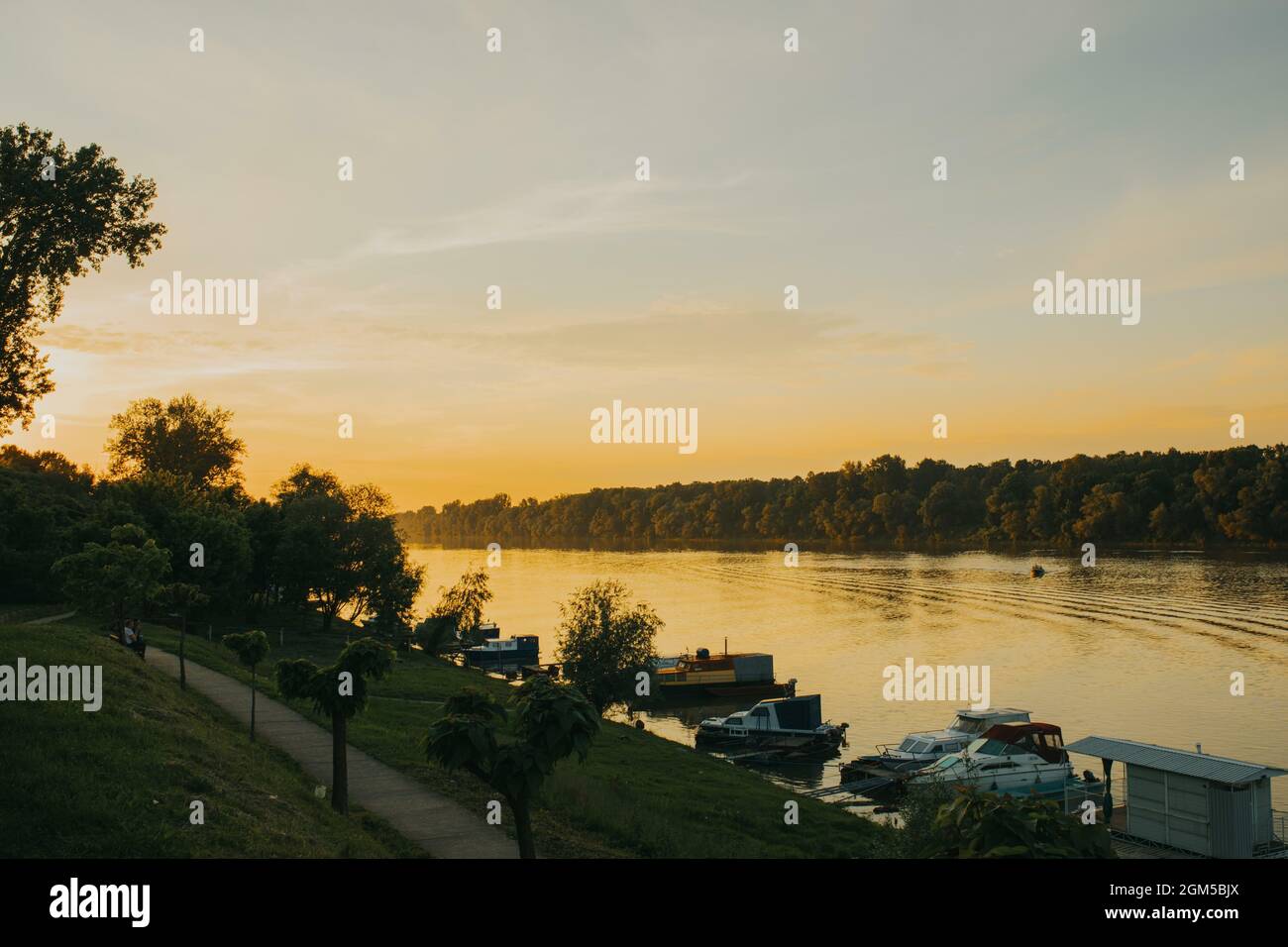 Schiffe der save -Fotos und -Bildmaterial in hoher Auflösung – Alamy