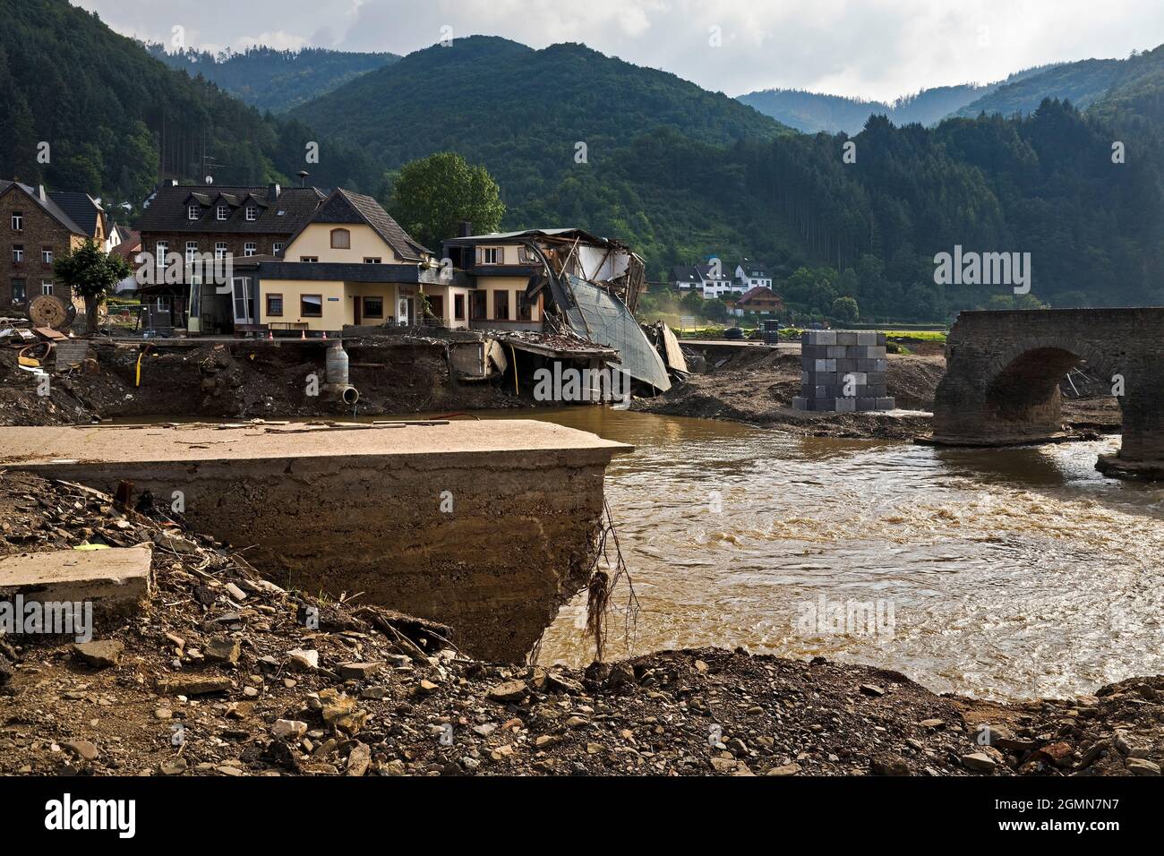 Hochwasserkatastrophe 2021 ahrtal rech -Fotos und -Bildmaterial in hoher Auflösung – Alamy