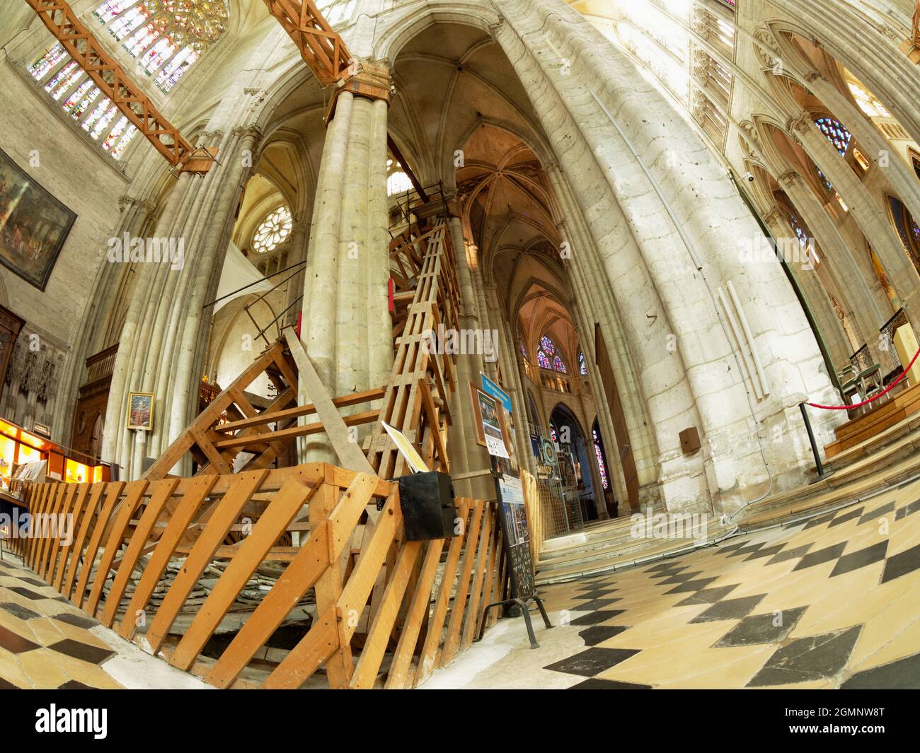 Aspekt un peu etrange -Fotos und -Bildmaterial in hoher Auflösung – Alamy