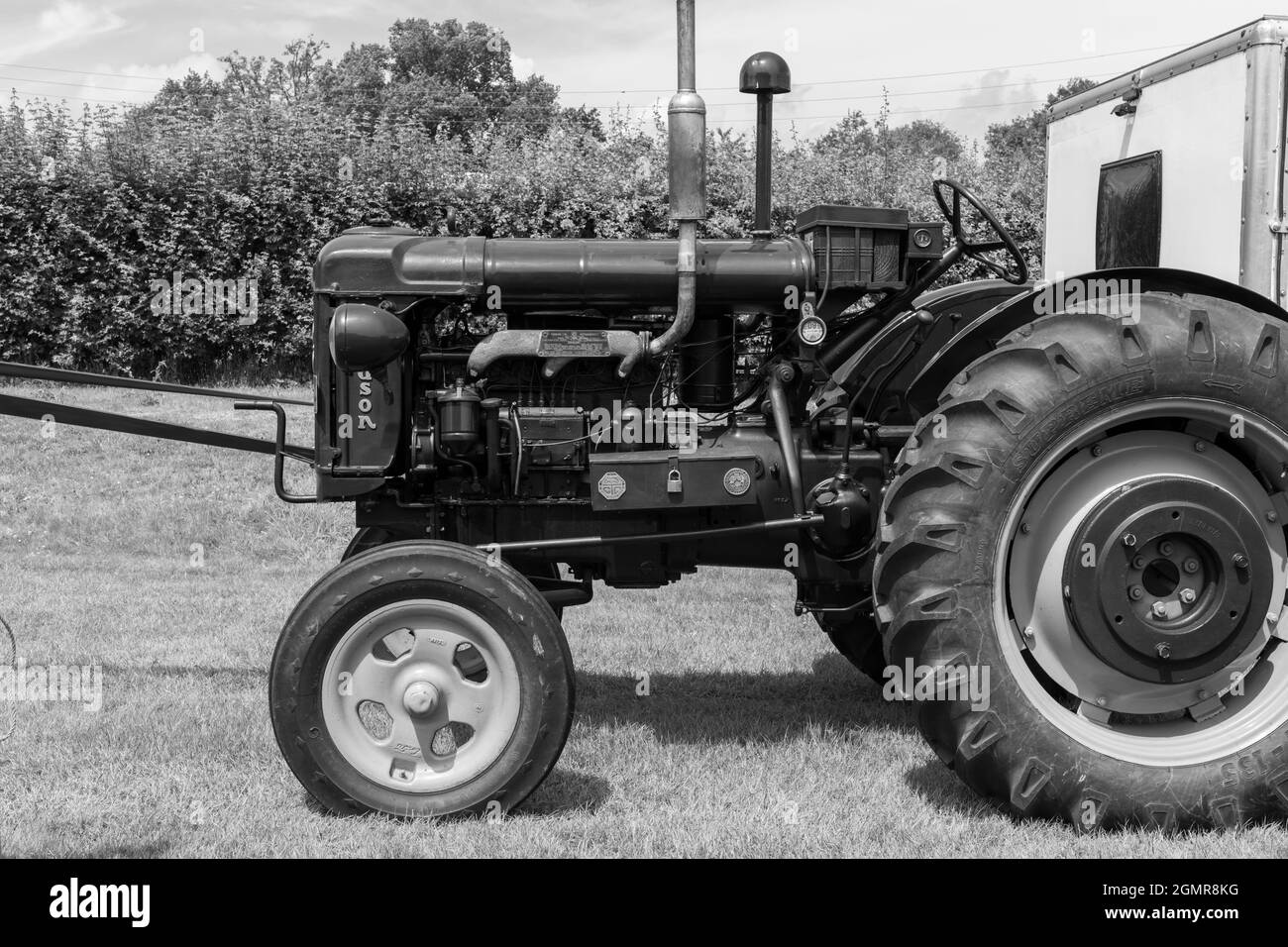 Vintage fordson major industrietraktor -Fotos und -Bildmaterial in ...