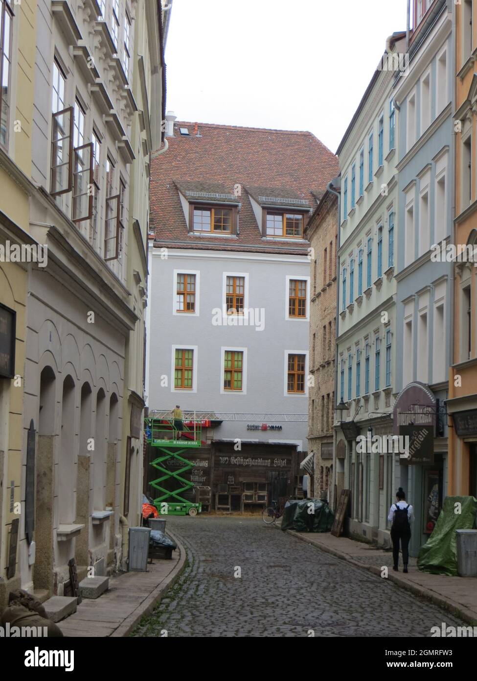 Das Set: Jüdisches Viertelhaus, für das TVNOW Serien-Drama und X-Filme ...