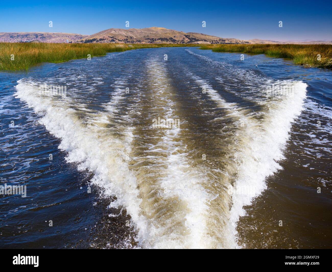 Titicacasee, Peru - 17. Mai 2018; der 12,507 wunderschöne ...