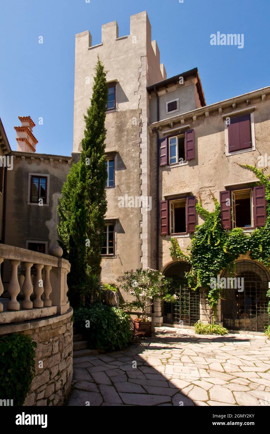 Schloss Duino, Triest, Friaul Julisch Venetien, Italien, Europa Stockfotografie - Alamy