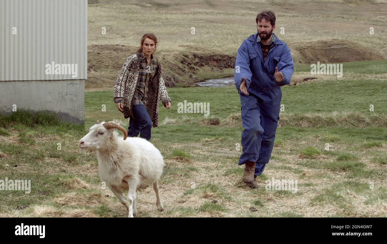 Island. Hilmir Snaer Guonason und Noomi Rapace in dem (C)A24 neuen Film ...