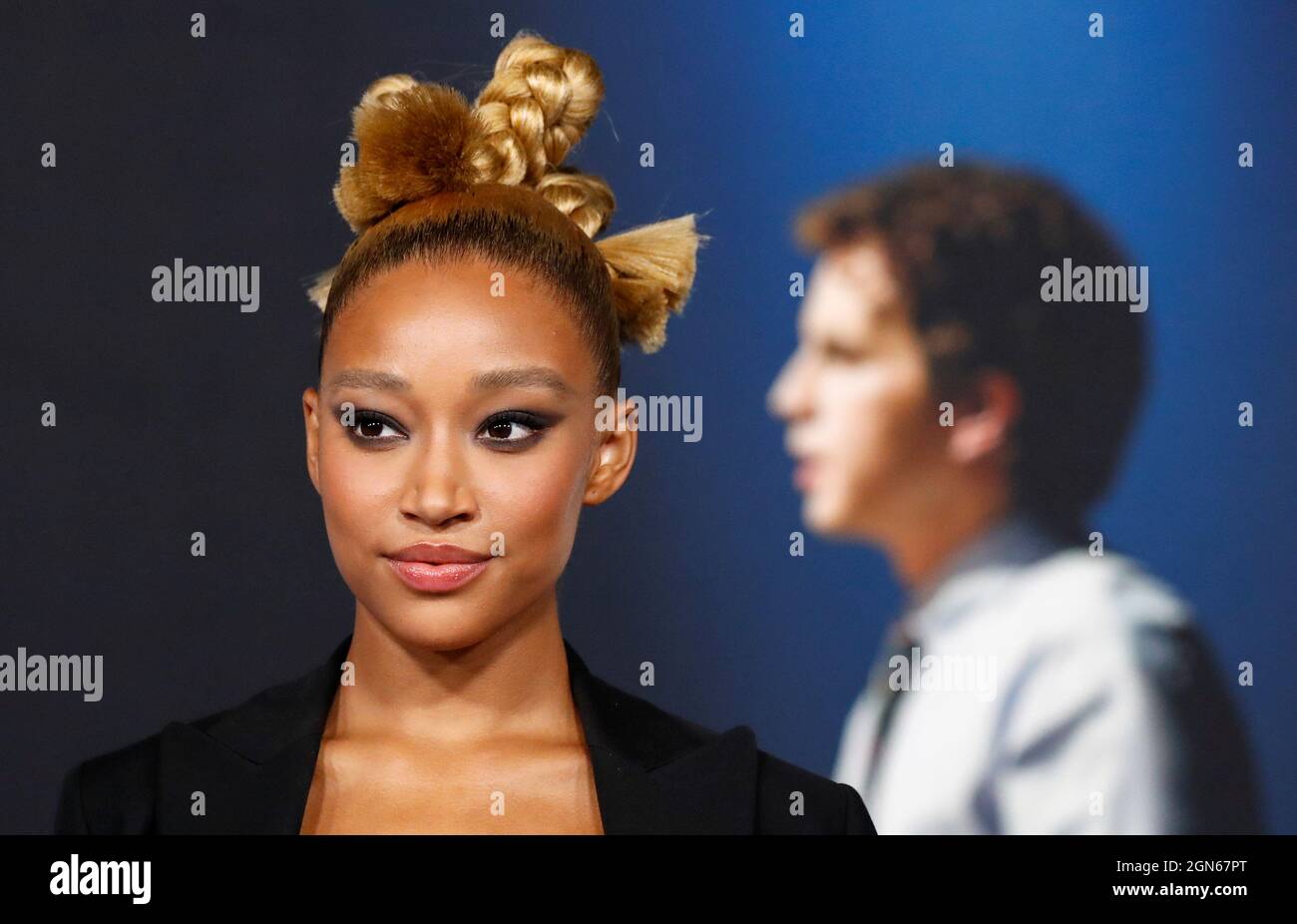 Darstellerin Amandla Stenberg nimmt an einer Premiere für den Film ...