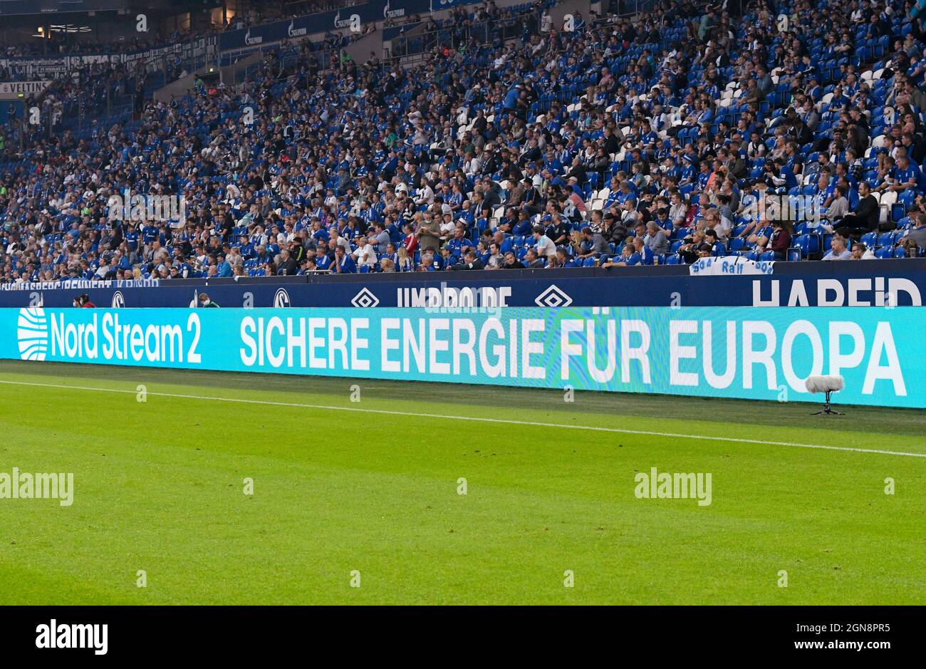Karlsruher sc logo -Fotos und -Bildmaterial in hoher Auflösung – Alamy