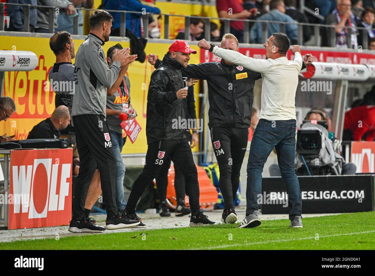 Regensburg, Deutschland. September 2021. Fußball: 2. Bundesliga, Jahn ...