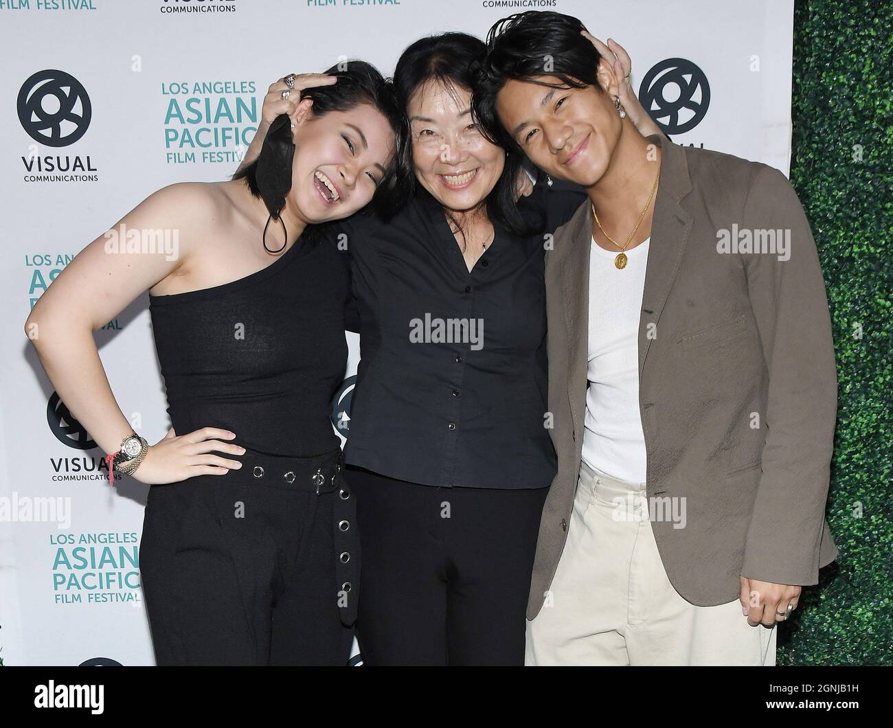 (L-R) Tiffany Wu, Regisseurin Anna Chi und Brandon Soo Hoo beim Asian ...