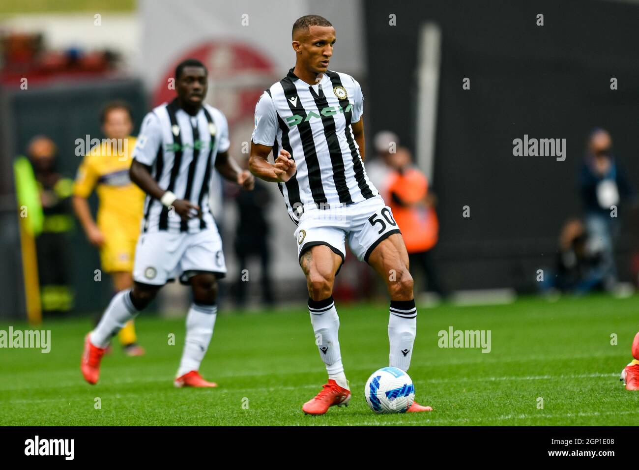 Nascimento rodrigo becao -Fotos und -Bildmaterial in hoher Auflösung ...