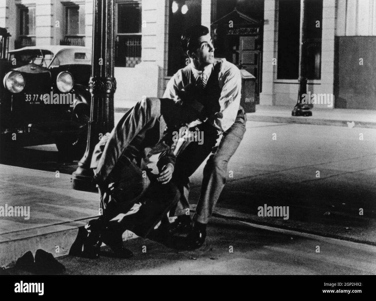 DER AUFSTIEG UND FALL DER BEINE DIAMANT, von links: Chet Stratton, Ray ...