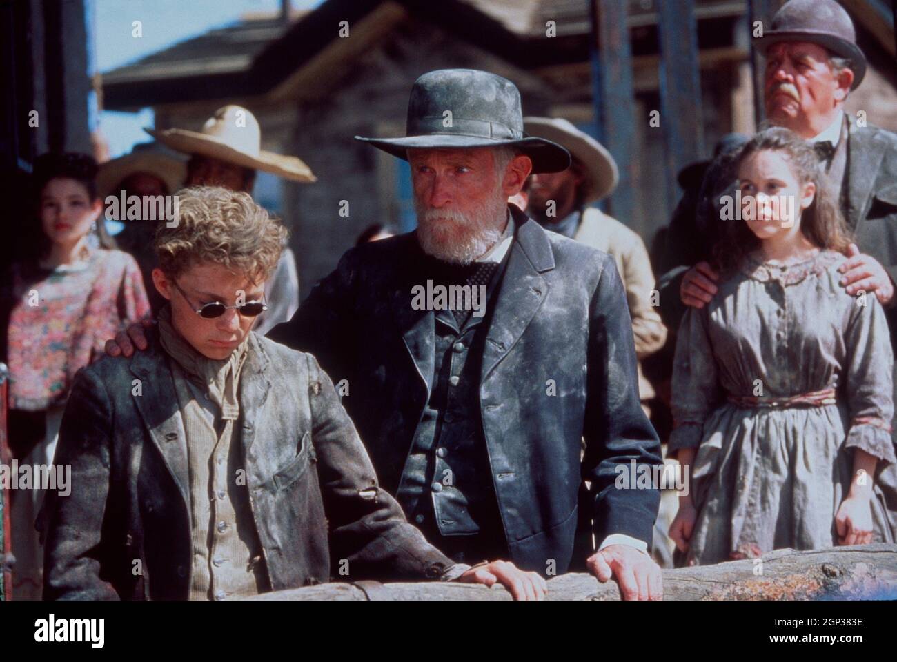 DIE SCHNELLEN UND DIE TOTEN, von links: Jerry Swindall, Roberts Blossom ...