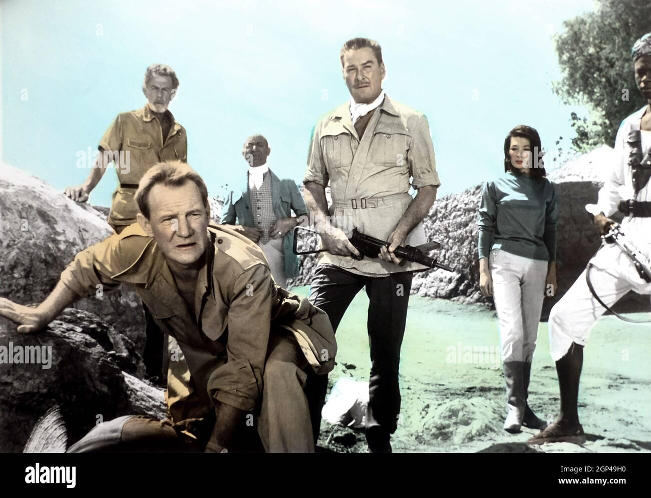 DIE WURZELN DES HIMMELS, von links, Trevor Howard (vorne), Friedrich ...