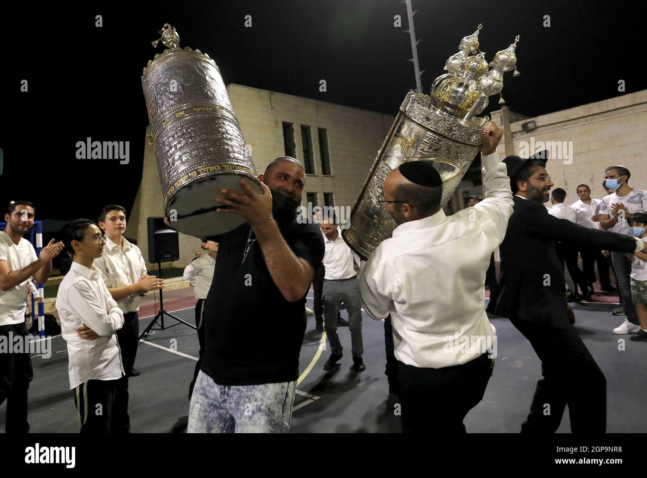 Simchat torah -Fotos und -Bildmaterial in hoher Auflösung - Seite 2 - Alamy