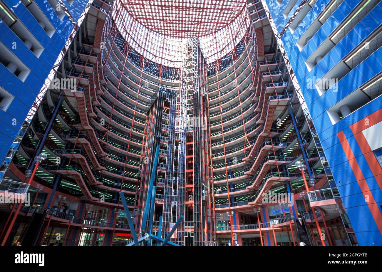 Thompson center atrium -Fotos und -Bildmaterial in hoher Auflösung – Alamy