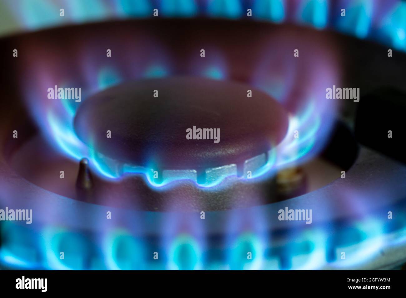 Ofen Flammen Stockfotos und -bilder Kaufen - Alamy