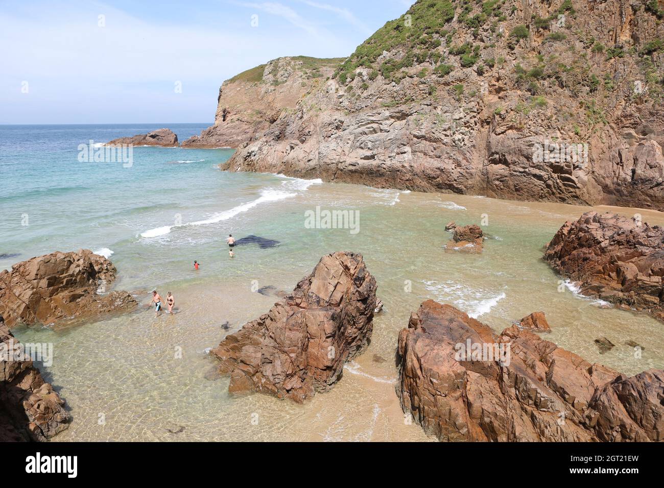 Wimmelbild Strand Stockfotos und -bilder Kaufen - Alamy