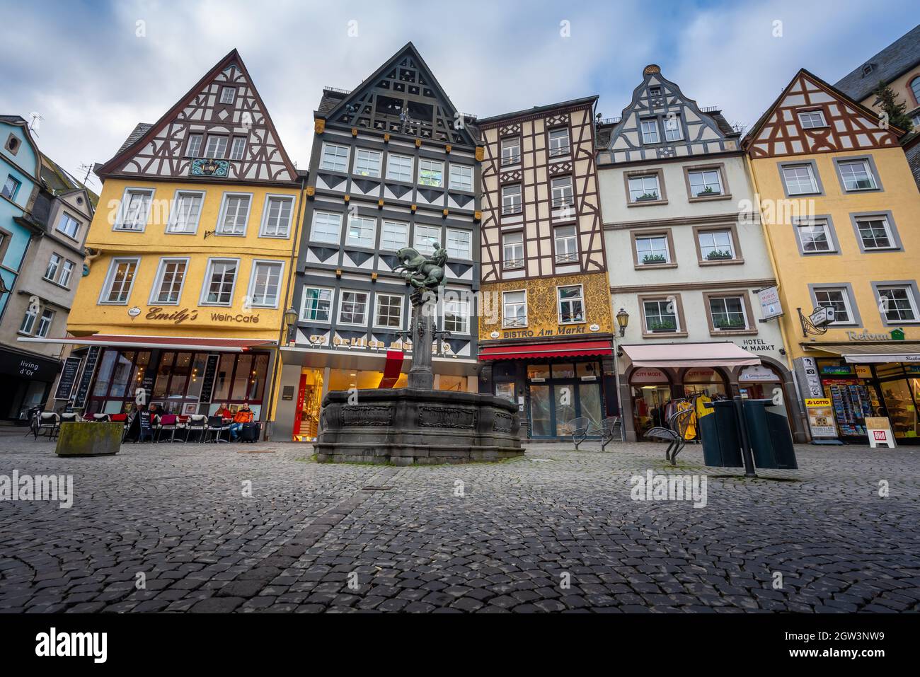 Altstadt cochem -Fotos und -Bildmaterial in hoher Auflösung – Alamy