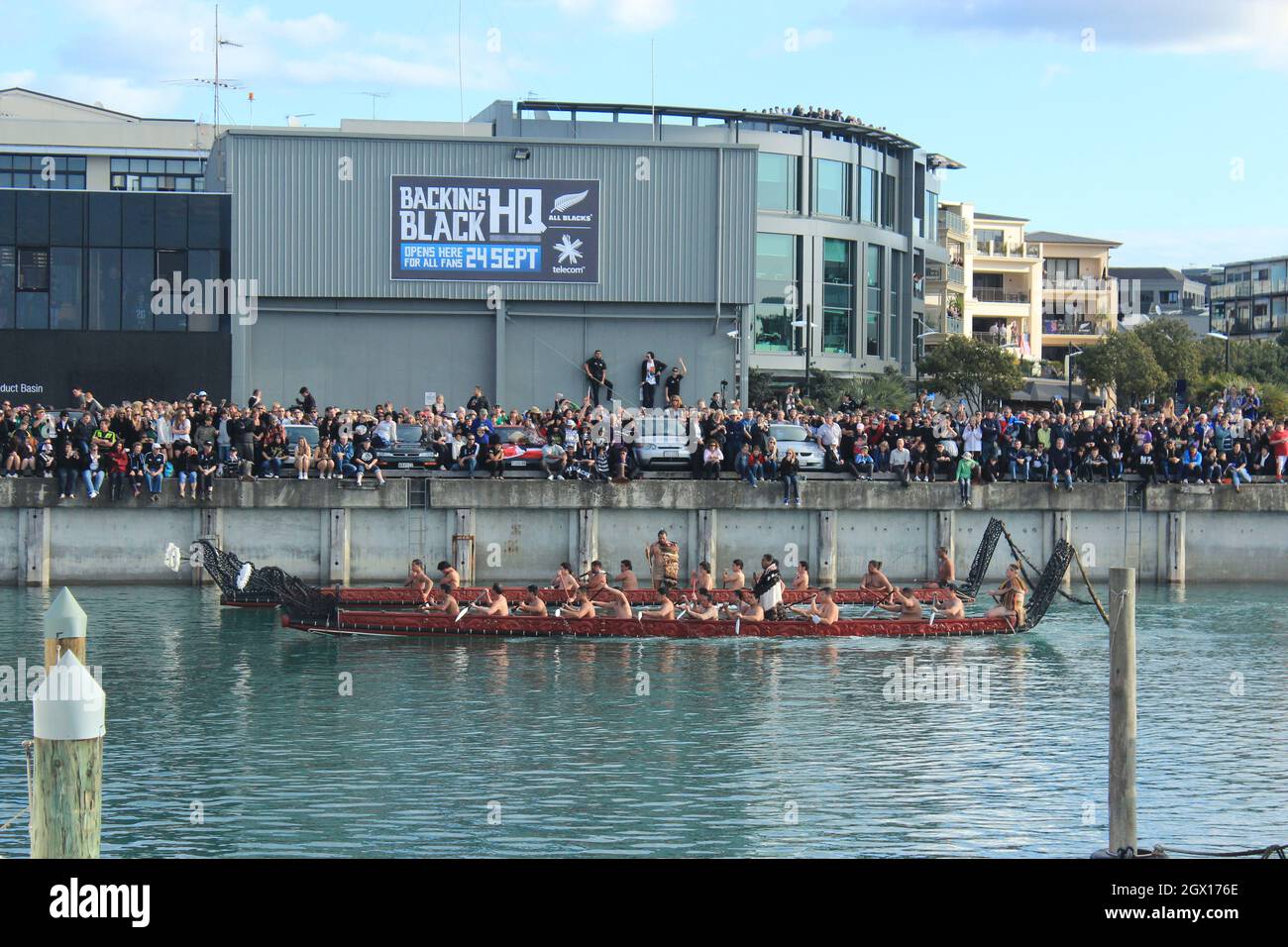 Maori boot -Fotos und -Bildmaterial in hoher Auflösung – Alamy