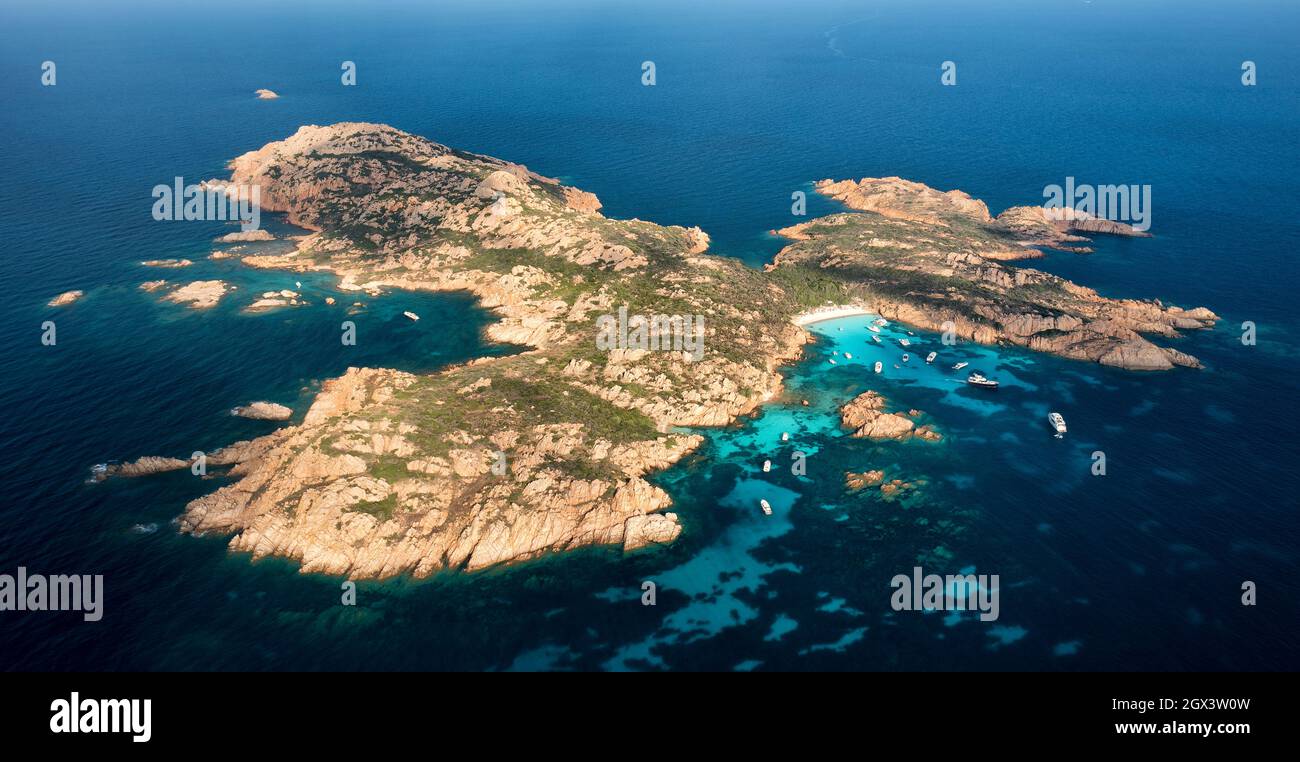 Felseninsel von mortorio -Fotos und -Bildmaterial in hoher Auflösung ...