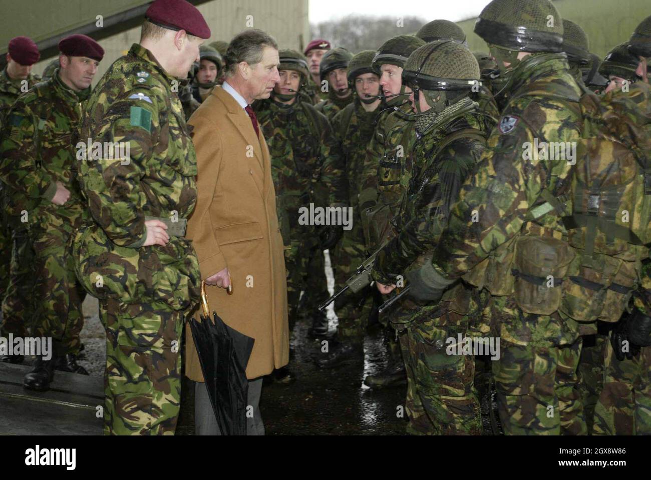 Prinz Charles als Oberst besucht Truppen des 3 Regiment Army Air Corps ...