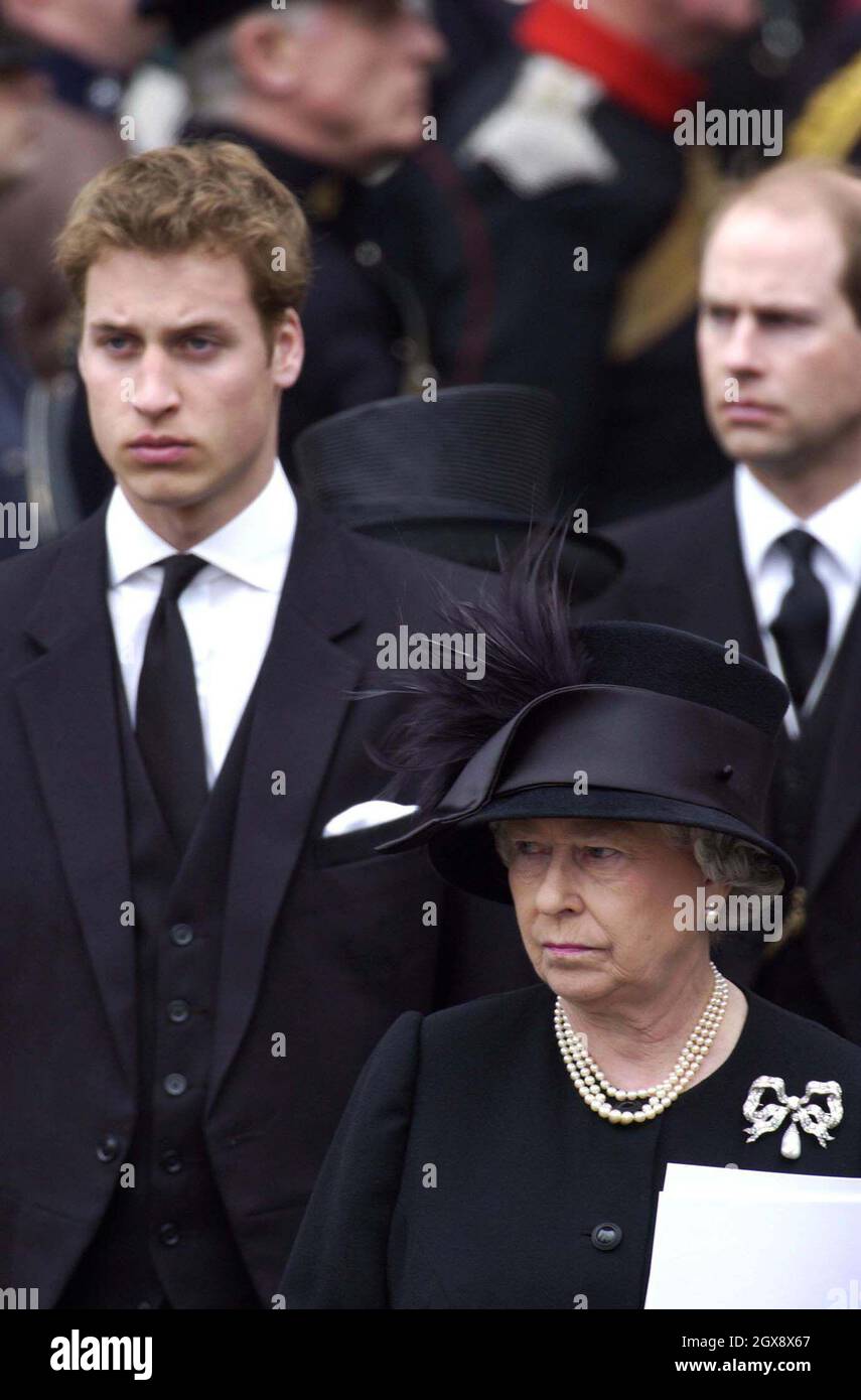 Königin mutter beerdigung royals -Fotos und -Bildmaterial in hoher ...
