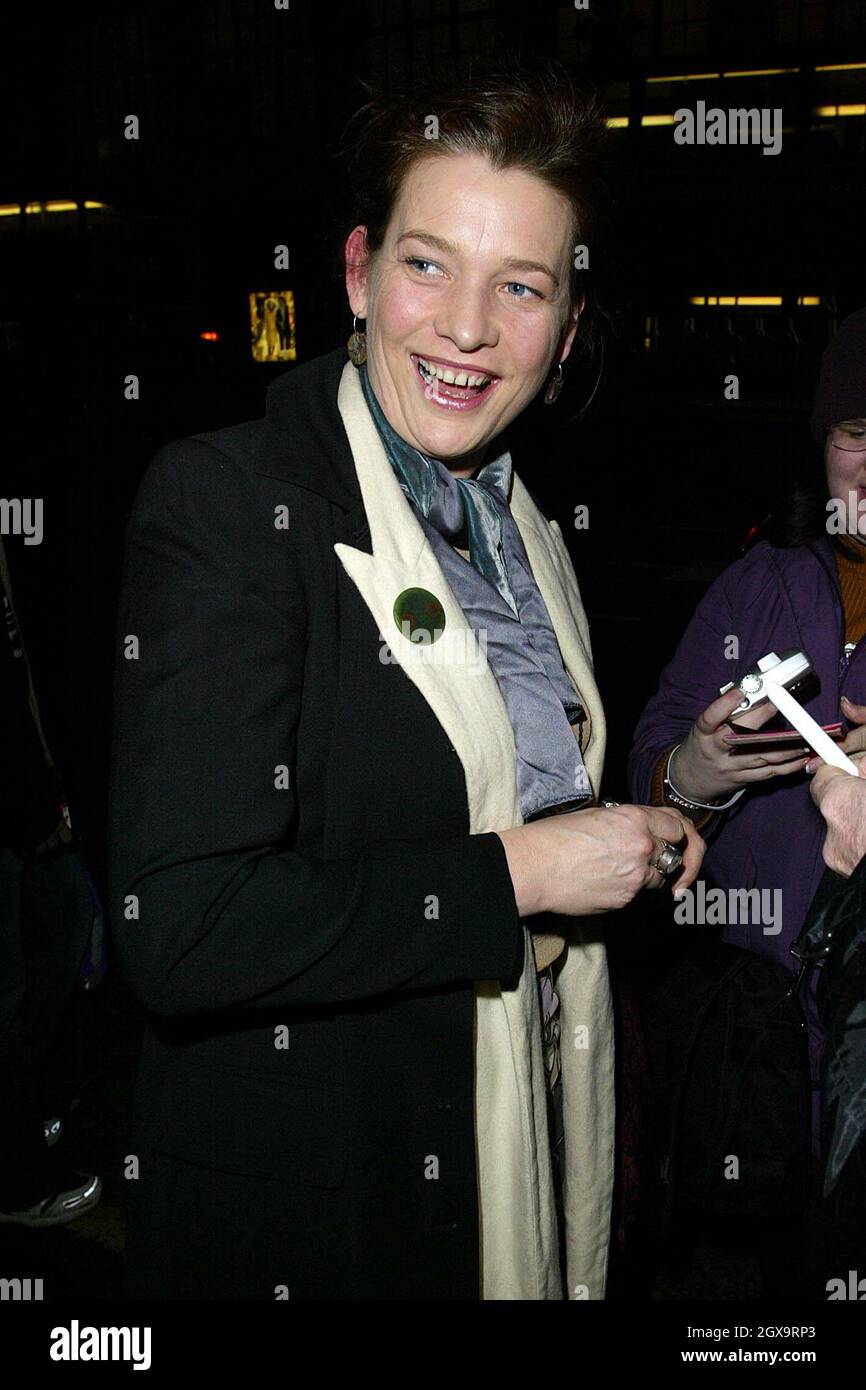 Kerry fox actress -Fotos und -Bildmaterial in hoher Auflösung – Alamy