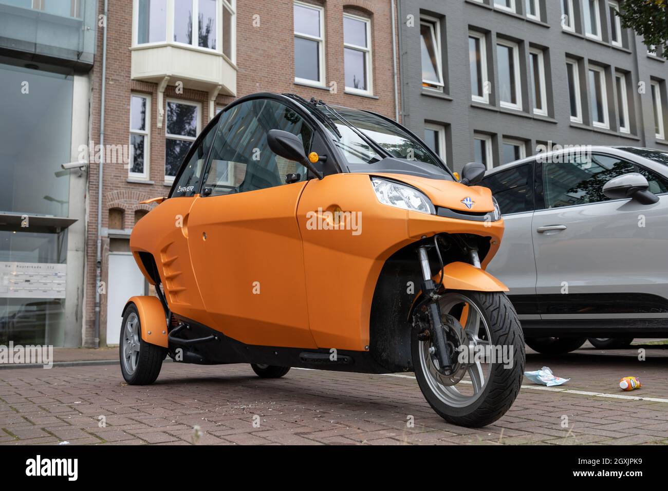 Amsterdam, Niederlande - Oktober 2 2021: Carver Elektro-Hybrid-Dreirad ...