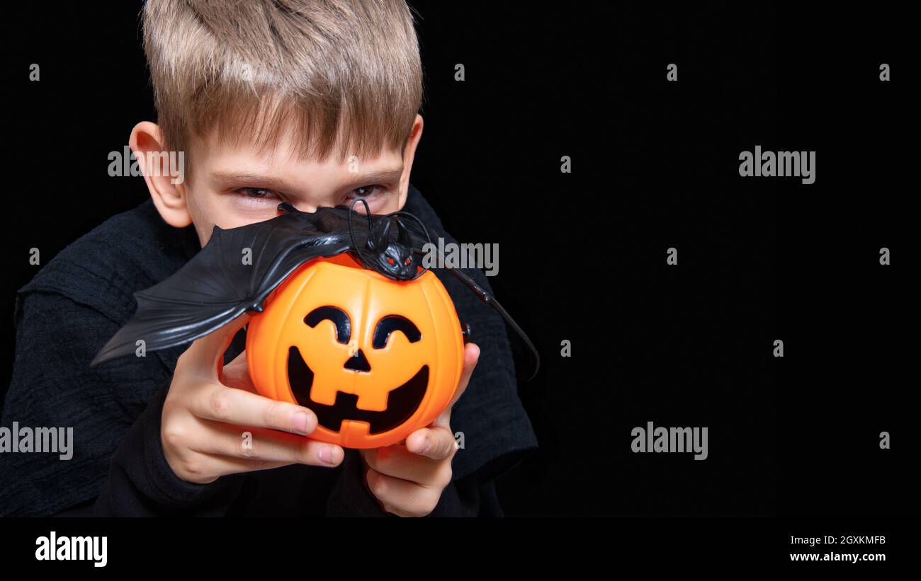 Grinsendes gesicht -Fotos und -Bildmaterial in hoher Auflösung – Alamy