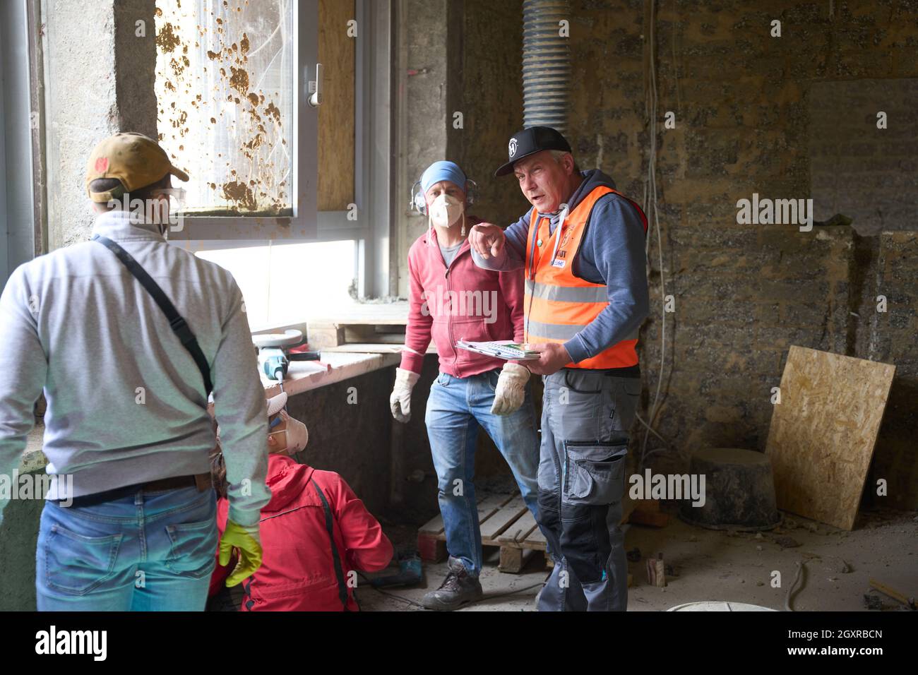 Altenburg, Deutschland. Oktober 2021. Scout Michael Gerke koordiniert ...