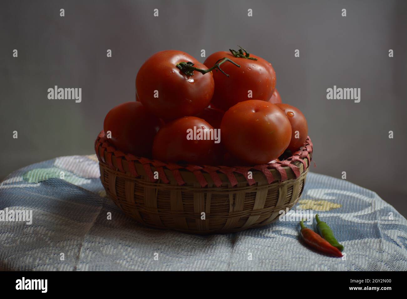 Ein bild von tomaten -Fotos und -Bildmaterial in hoher Auflösung – Alamy