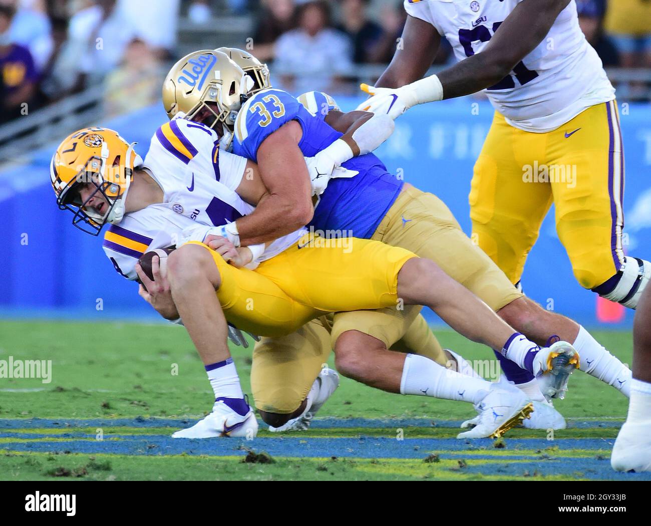 Pasadena, CA. September 2021. UCLA Bruins Linebacker (33) Bo Calvert in ...