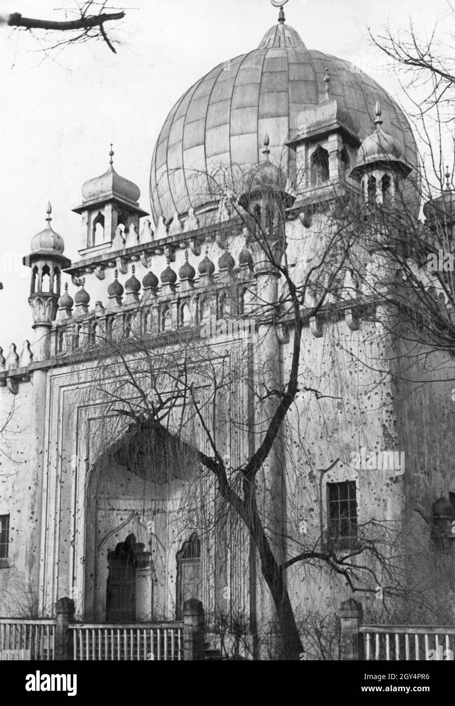 Das Foto zeigt die erste Moschee in Berlin in der Brienner Straße mit ...