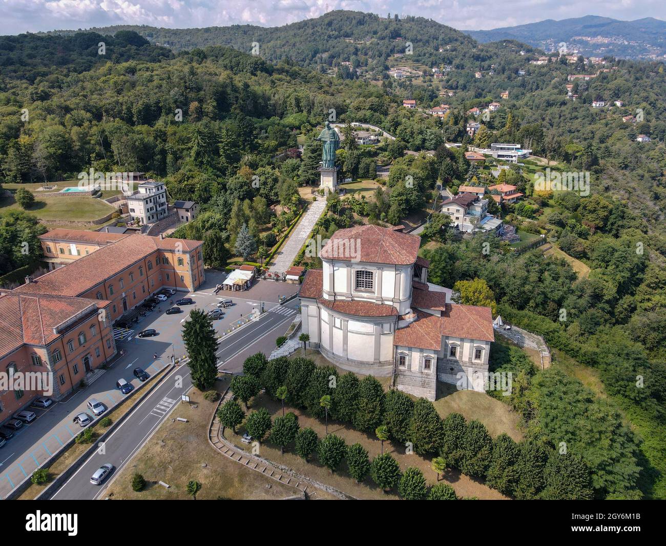 Luftaufnahme arona am lago maggiore Stockfotos und -bilder Kaufen - Alamy