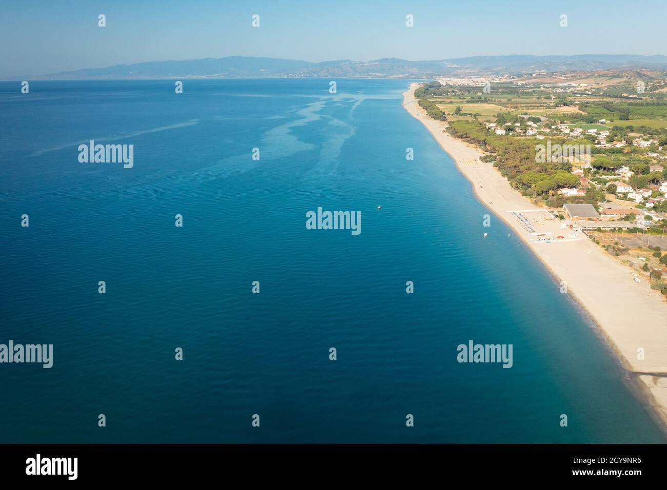 Simeri strand -Fotos und -Bildmaterial in hoher Auflösung – Alamy