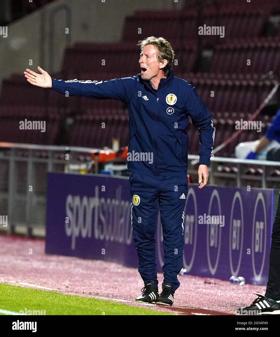 Der schottische Cheftrainer Scot Gemmill zeigt sich während des UEFA U ...