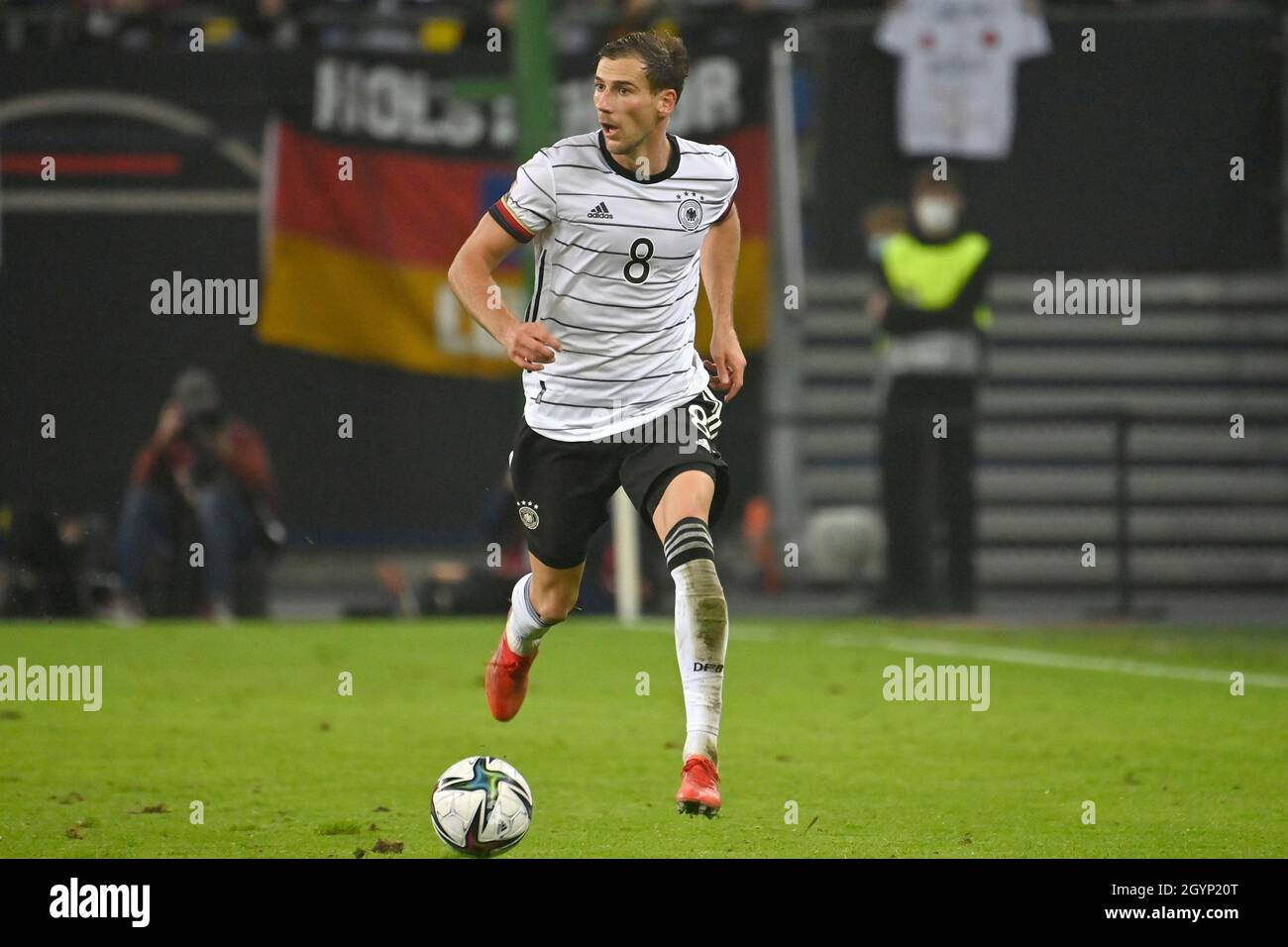 Leon goretzka body -Fotos und -Bildmaterial in hoher Auflösung – Alamy