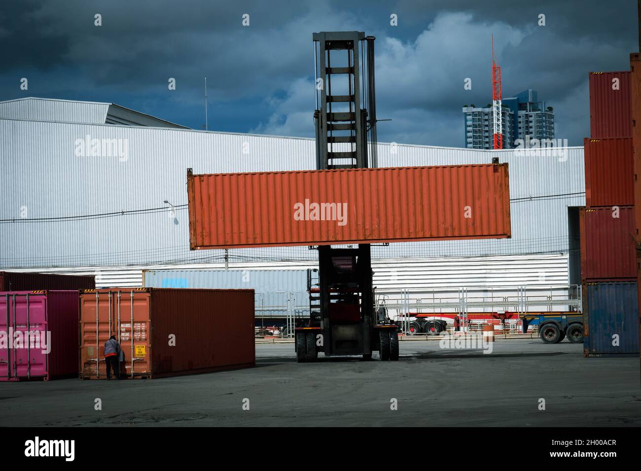 Block container hafen industrie warenhandel -Fotos und -Bildmaterial in ...