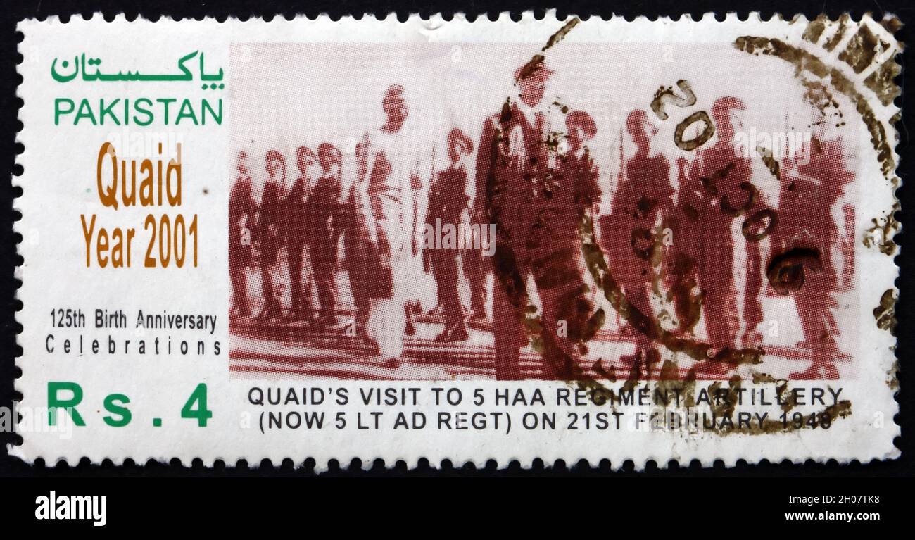 PAKISTAN - UM 2001: Eine in Pakistan gedruckte Marke zeigt Mohammed Ali ...