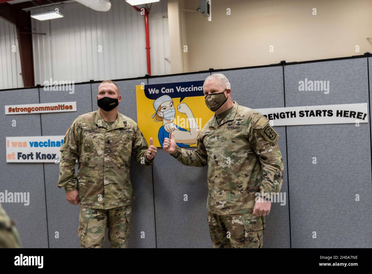 Das U.S. Army Cadet Command und Fort Knox Command Team – Maj. General John Evans Jr. und Command ...