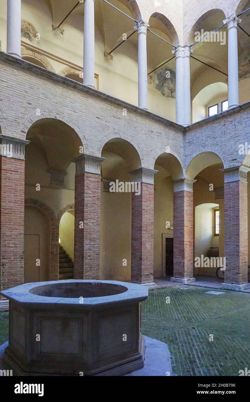 Jesi palazzo della signoria -Fotos und -Bildmaterial in hoher Auflösung ...