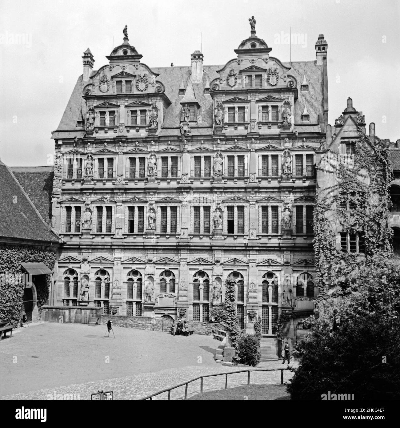 Deutschland 1930er jahre heidelberg castle -Fotos und -Bildmaterial in hoher Auflösung – Alamy