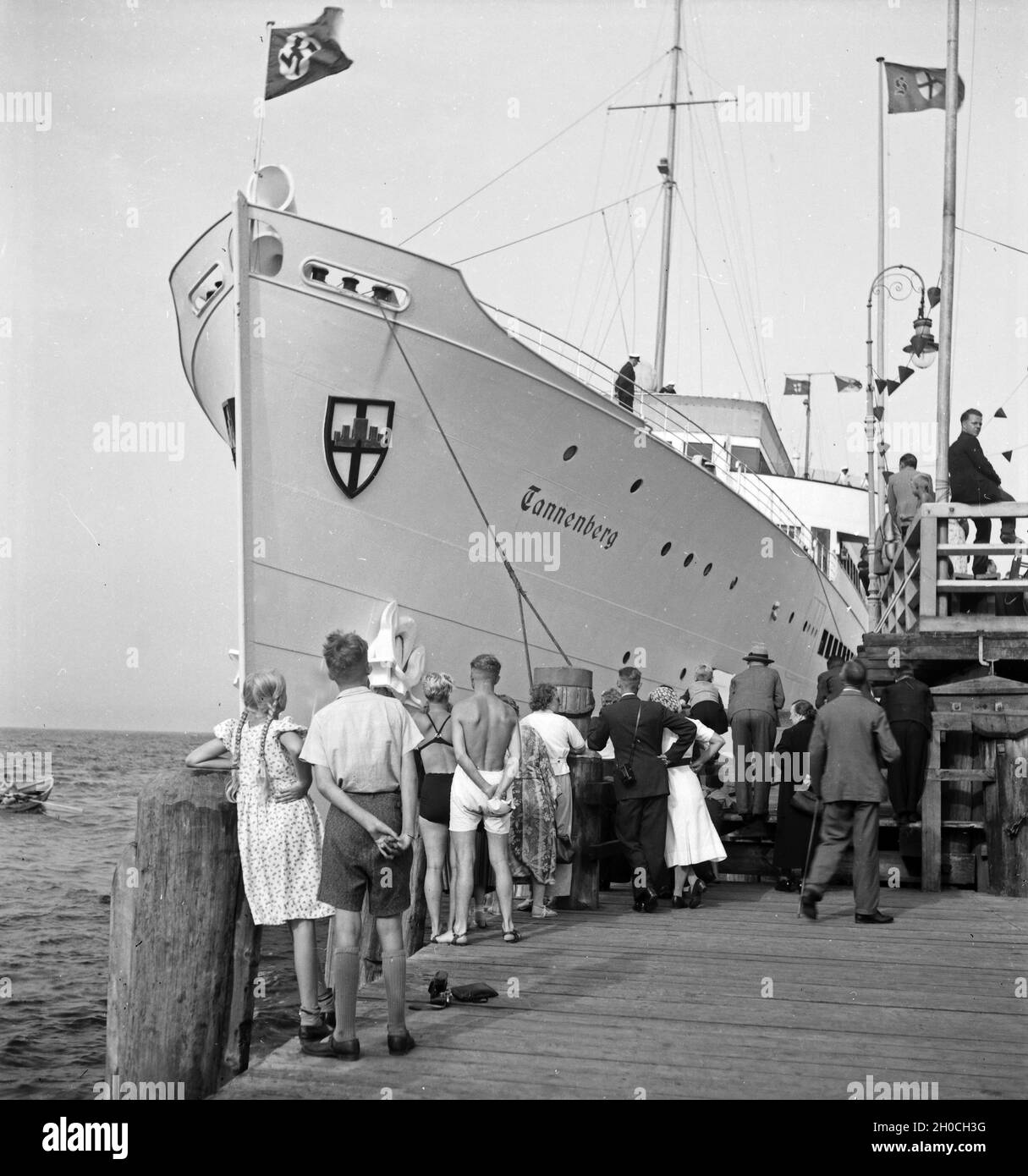 Das Dampfschiff 'Tannenberg' vom Seedienst Ostpreußen im Hafen von ...