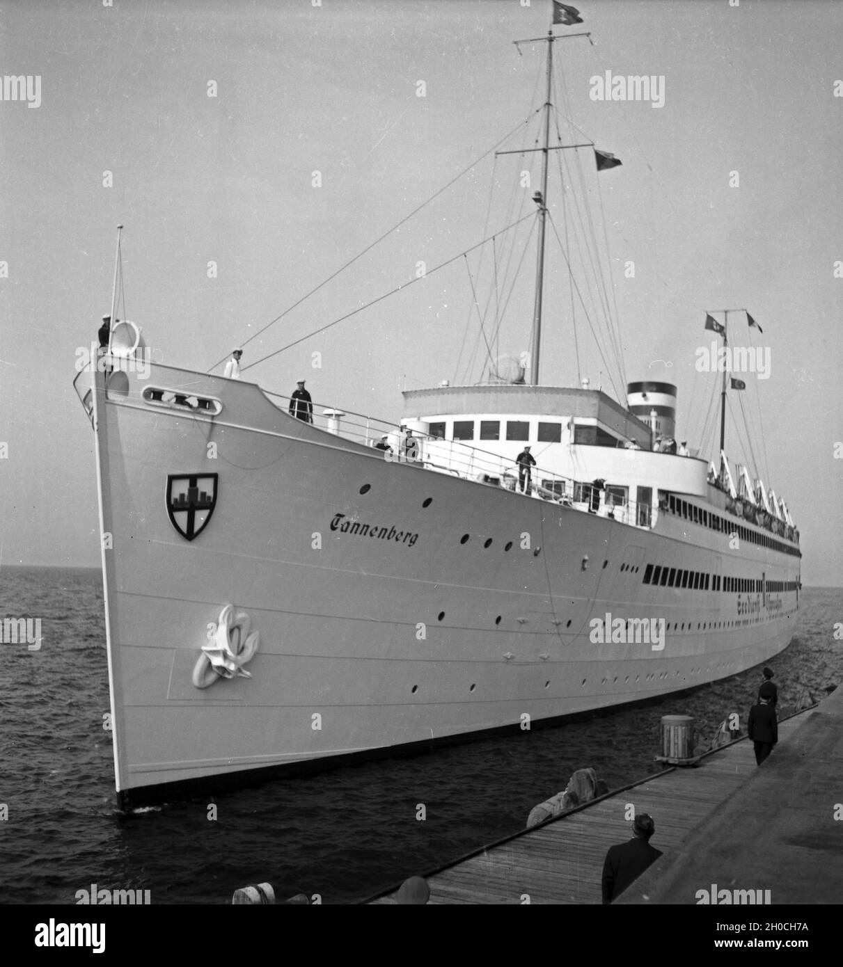 Das Dampfschiff 'Tannenberg' vom Seedienst Ostpreußen im Hafen von ...