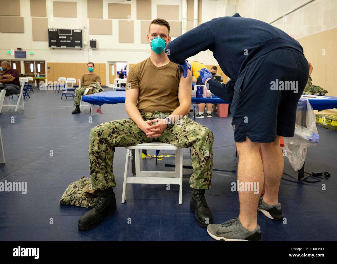 210226-N-RL695-1112 MARINESTÜTZPUNKT MAYPORT (26. Februar 2021) LT. j.g ...